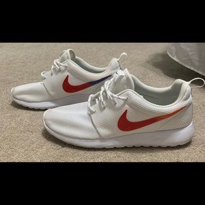 Nike | Shoes | Nike Roches | Poshmark